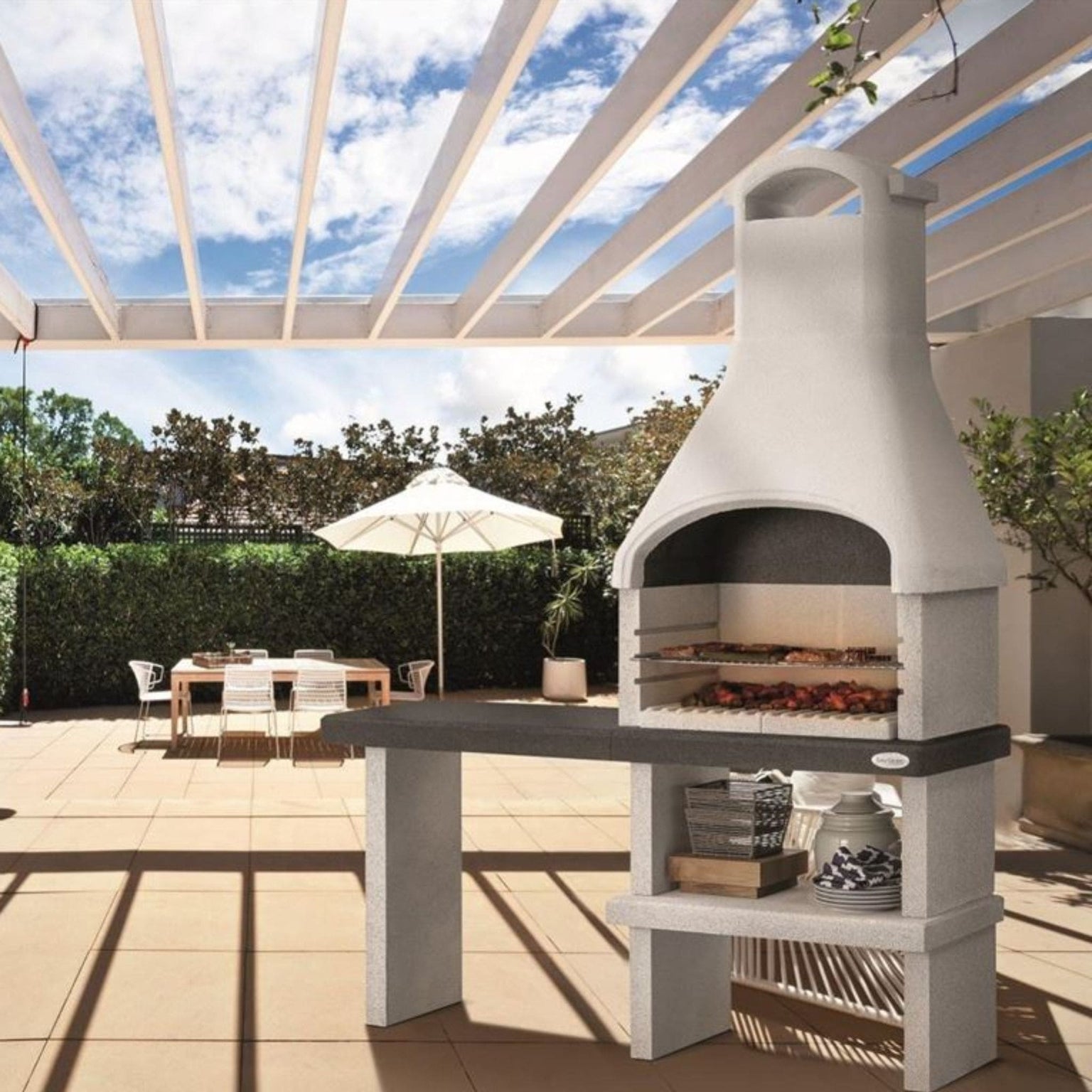 Urban Outdoor Kitchen | Grills, BBQs, Pizza Ovens & More!